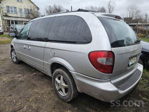 Grey Chrysler Grand Voyager 2006 in Riga, with an engine capacity of 2.80 L and mileage of 0 thousand km for 1200 €, photo 10 on AUTOMOTO.COM.LV