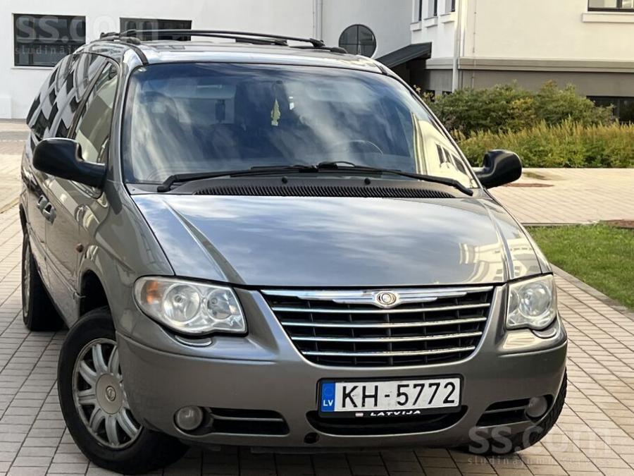 Pelēks Chrysler Grand Voyager 2006 Jelgava, ar dzinēja tilpumu 2.80 L un nobraukumu 355 tūkst. km par 1650 €, foto 3 vietnē AUTOMOTO.COM.LV
