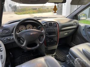 Pelēks Chrysler Grand Voyager 2006 Jelgava, ar dzinēja tilpumu 2.80 L un nobraukumu 355 tūkst. km par 1650 €, foto 11 vietnē AUTOMOTO.COM.LV