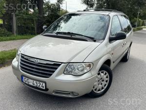 Серый Крайслер Гранд Вояджер 2006 в Елгава, объемом двигателя 2.80 л и пробегом 244 тыс. км за 1380 €, фото  на AUTOMOTO.COM.LV