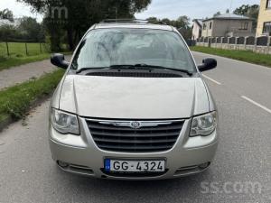 Серый Крайслер Гранд Вояджер 2006 в Елгава, объемом двигателя 2.80 л и пробегом 244 тыс. км за 1380 €, фото 4 на AUTOMOTO.COM.LV
