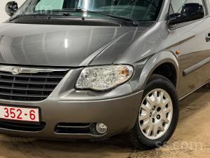 Pelēks Chrysler Grand Voyager 2007 Jūrmala, ar dzinēja tilpumu 3.30 L un nobraukumu 238 tūkst. km par 4450 €, foto 2 vietnē AUTOMOTO.COM.LV