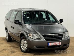 Pelēks Chrysler Grand Voyager 2007 Jūrmala, ar dzinēja tilpumu 3.30 L un nobraukumu 238 tūkst. km par 4450 €, foto 3 vietnē AUTOMOTO.COM.LV