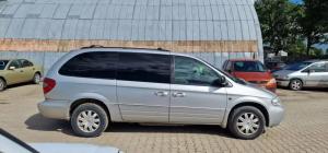 Grey Chrysler Grand Voyager 2007 in Valmiera, with an engine capacity of 2.80 L and mileage of 257 thousand km for 1650 €, photo 3 on AUTOMOTO.COM.LV