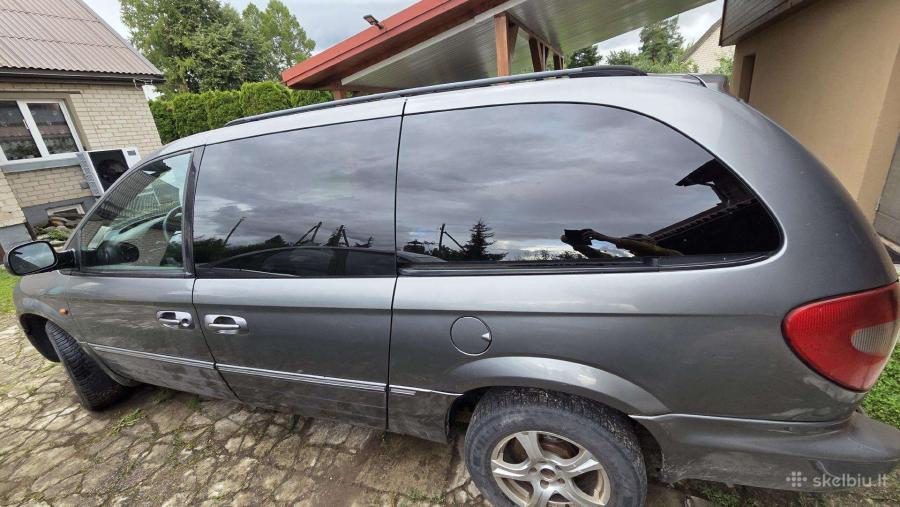Pelēks Chrysler Grand Voyager 2007 Kauņa, ar dzinēja tilpumu 2.80 L un nobraukumu 309 tūkst. km par 800 €, foto 6 vietnē AUTOMOTO.COM.LV