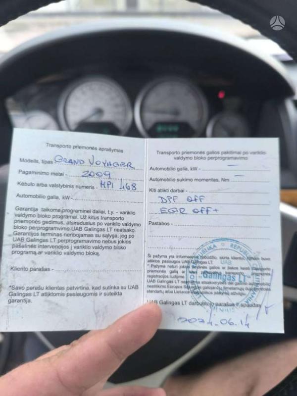 Серый Крайслер Гранд Вояджер 2008 в Вильнюс, объемом двигателя 2.78 л и пробегом 470 тыс. км за 2000 €, фото 7 на AUTOMOTO.COM.LV