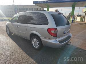 Grey Chrysler Grand Voyager 2008 in Daugavpils, with an engine capacity of 2.80 L and mileage of 152 thousand km for 4400 €, photo 6 on AUTOMOTO.COM.LV