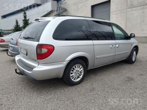 Grey Chrysler Grand Voyager 2008 in Daugavpils, with an engine capacity of 2.80 L and mileage of 152 thousand km for 4400 €, photo 11 on AUTOMOTO.COM.LV