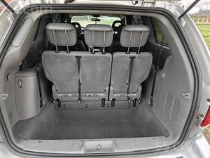 Grey Chrysler Grand Voyager 2008 in Daugavpils, with an engine capacity of 2.80 L and mileage of 152 thousand km for 4400 €, photo 17 on AUTOMOTO.COM.LV