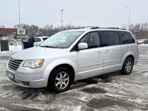 Grey Chrysler Grand Voyager 2009 in Silute, with an engine capacity of 2.80 L and mileage of 257 thousand km for 3350 €, photo  on AUTOMOTO.COM.LV