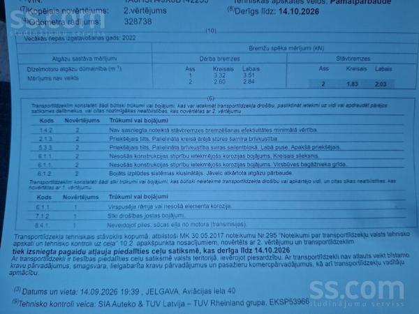Pelēks Chrysler Grand Voyager 2009 Jelgava, ar dzinēja tilpumu 2.80 L un nobraukumu 329 tūkst. km par 1590 €, foto 9 vietnē AUTOMOTO.COM.LV