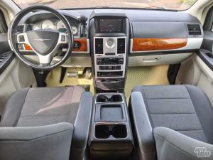 Grey Chrysler Grand Voyager 2009 in Siauliai, with an engine capacity of 2.80 L and mileage of 347 thousand km for 2300 €, photo 10 on AUTOMOTO.COM.LV