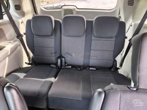 Grey Chrysler Grand Voyager 2009 in Siauliai, with an engine capacity of 2.80 L and mileage of 347 thousand km for 2300 €, photo 17 on AUTOMOTO.COM.LV