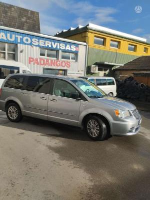 Grey Chrysler Grand Voyager 2014 in Radviliskis, with an engine capacity of 2.78 L and mileage of 280 thousand km for 5600 €, photo  on AUTOMOTO.COM.LV