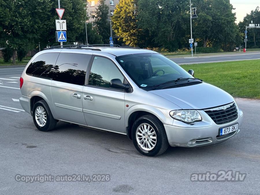 Grey Chrysler Grand Voyager 2005 in Narva, with an engine capacity of 2.80 L and mileage of 265 thousand km for 999 €, photo 7 on AUTOMOTO.COM.LV