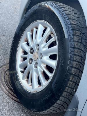 Grey Chrysler Grand Voyager 2005 in Narva, with an engine capacity of 2.80 L and mileage of 265 thousand km for 999 €, photo 10 on AUTOMOTO.COM.LV