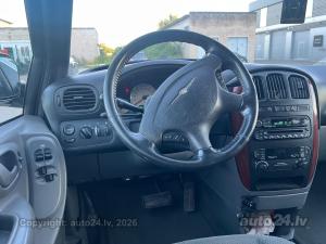 Grey Chrysler Grand Voyager 2005 in Narva, with an engine capacity of 2.80 L and mileage of 265 thousand km for 999 €, photo 15 on AUTOMOTO.COM.LV