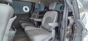 Grey Chrysler Grand Voyager 2006 in Tallinn, with an engine capacity of 2.80 L and mileage of 289 thousand km for 2950 €, photo 11 on AUTOMOTO.COM.LV