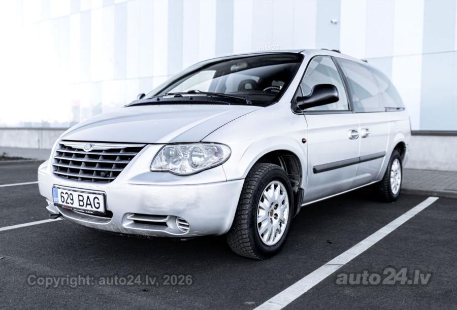 Grey Chrysler Grand Voyager 2006 in Tallinn, with an engine capacity of 2.80 L and mileage of 263 thousand km for 2998 €, photo 3 on AUTOMOTO.COM.LV