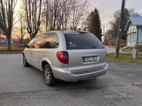Pelēks Chrysler Grand Voyager 2006 Tallina, ar dzinēja tilpumu 2.80 L un nobraukumu 0 tūkst. km par 700 €, foto 6 vietnē AUTOMOTO.COM.LV