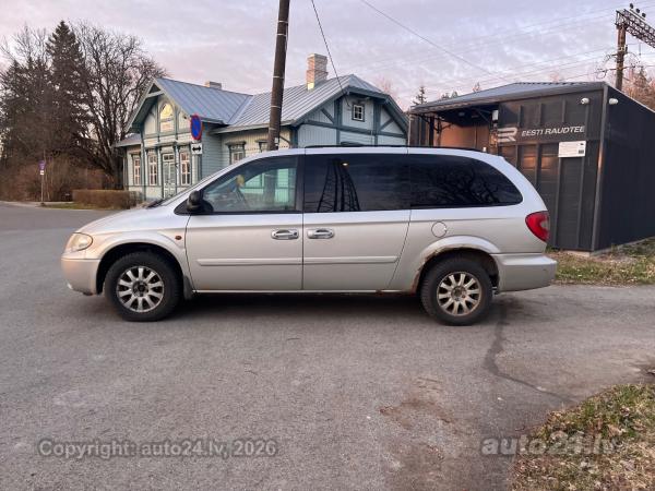 Pelēks Chrysler Grand Voyager 2006 Tallina, ar dzinēja tilpumu 2.80 L un nobraukumu 0 tūkst. km par 700 €, foto 7 vietnē AUTOMOTO.COM.LV