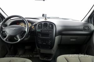 Pelēks Chrysler Grand Voyager 2007 Tallina, ar dzinēja tilpumu 2.80 L un nobraukumu 352 tūkst. km par 899 €, foto 6 vietnē AUTOMOTO.COM.LV
