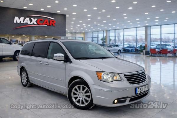 Pelēks Chrysler Grand Voyager 2010 Tallina, ar dzinēja tilpumu 2.80 L un nobraukumu 252 tūkst. km par 4999 €, foto 1 vietnē AUTOMOTO.COM.LV