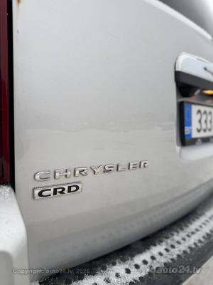 Grey Chrysler Grand Voyager 2010 in Tallinn, with an engine capacity of 2.80 L and mileage of 252 thousand km for 4999 €, photo 9 on AUTOMOTO.COM.LV