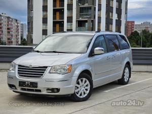 Grey Chrysler Grand Voyager 2010 in Tallinn, with an engine capacity of 2.80 L and mileage of 257 thousand km for 4998 €, photo 4 on AUTOMOTO.COM.LV