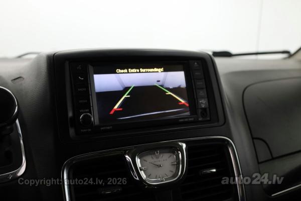 Chrysler Grand Voyager 2014 Tallina vietnē Pelēks Chrysler Grand Voyager 2014 Tallina, ar dzinēja tilpumu 3.60 L un nobraukumu 315 tūkst. km par 3999 €, foto 10 vietnē AUTOMOTO.COM.LV