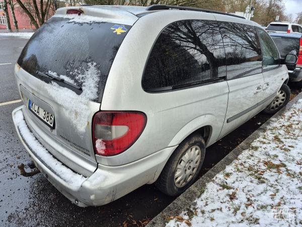 Chrysler Grand Voyager 2007 Viļņa, ar dzinēja tilpumu 2.80 L un nobraukumu 345 tūkst. km par 499 €, foto 2 vietnē AUTOMOTO.COM.LV