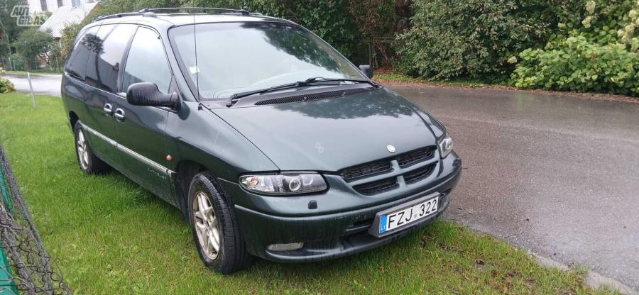 Chrysler Grand Voyager 1999 Kauņa, ar dzinēja tilpumu 3.80 L un nobraukumu 248 tūkst. km par 1000 €, foto 1 vietnē AUTOMOTO.COM.LV