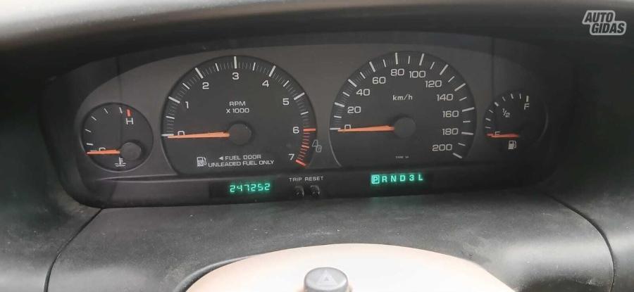 Chrysler Grand Voyager 1999 Kauņa, ar dzinēja tilpumu 3.80 L un nobraukumu 248 tūkst. km par 1000 €, foto 9 vietnē AUTOMOTO.COM.LV