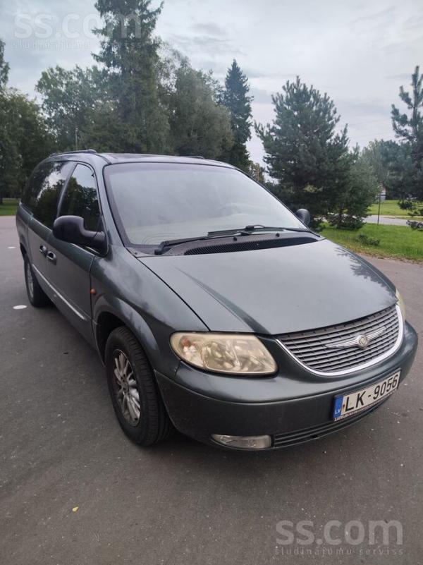 Chrysler Grand Voyager 2001 in Jurmala, with an engine capacity of 3.30 L and mileage of 471 thousand km for 1500 €, photo 4 on AUTOMOTO.COM.LV