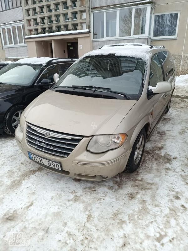 Chrysler Grand Voyager 2003 in Klaipeda, with an engine capacity of 3.80 L and mileage of 229 thousand km for 1000 €, photo 3 on AUTOMOTO.COM.LV
