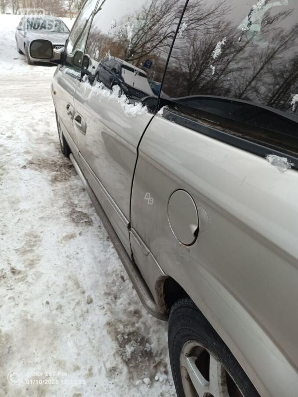 Chrysler Grand Voyager 2003 in Klaipeda, with an engine capacity of 3.80 L and mileage of 229 thousand km for 1000 €, photo 6 on AUTOMOTO.COM.LV