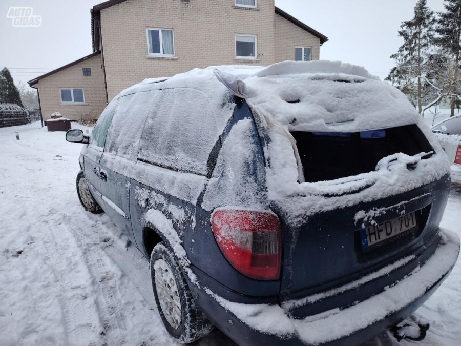 Chrysler Grand Voyager 2003 in Marijampole, with an engine capacity of 3.30 L and mileage of 2 thousand km for 400 €, photo 1 on AUTOMOTO.COM.LV