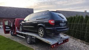 Chrysler Grand Voyager 2003 in Marijampole, with an engine capacity of 2.50 L and mileage of 300 thousand km for 350 €, photo  on AUTOMOTO.COM.LV