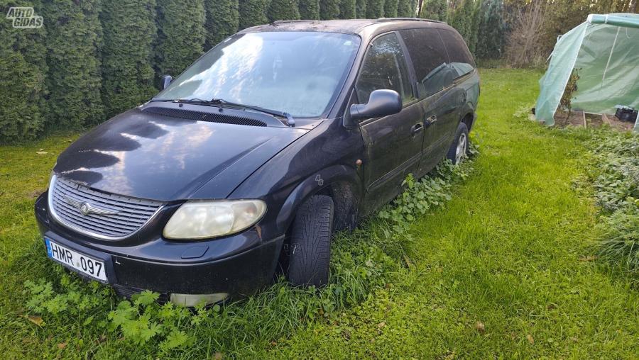 Chrysler Grand Voyager 2003 in Marijampole, with an engine capacity of 2.50 L and mileage of 300 thousand km for 350 €, photo 6 on AUTOMOTO.COM.LV