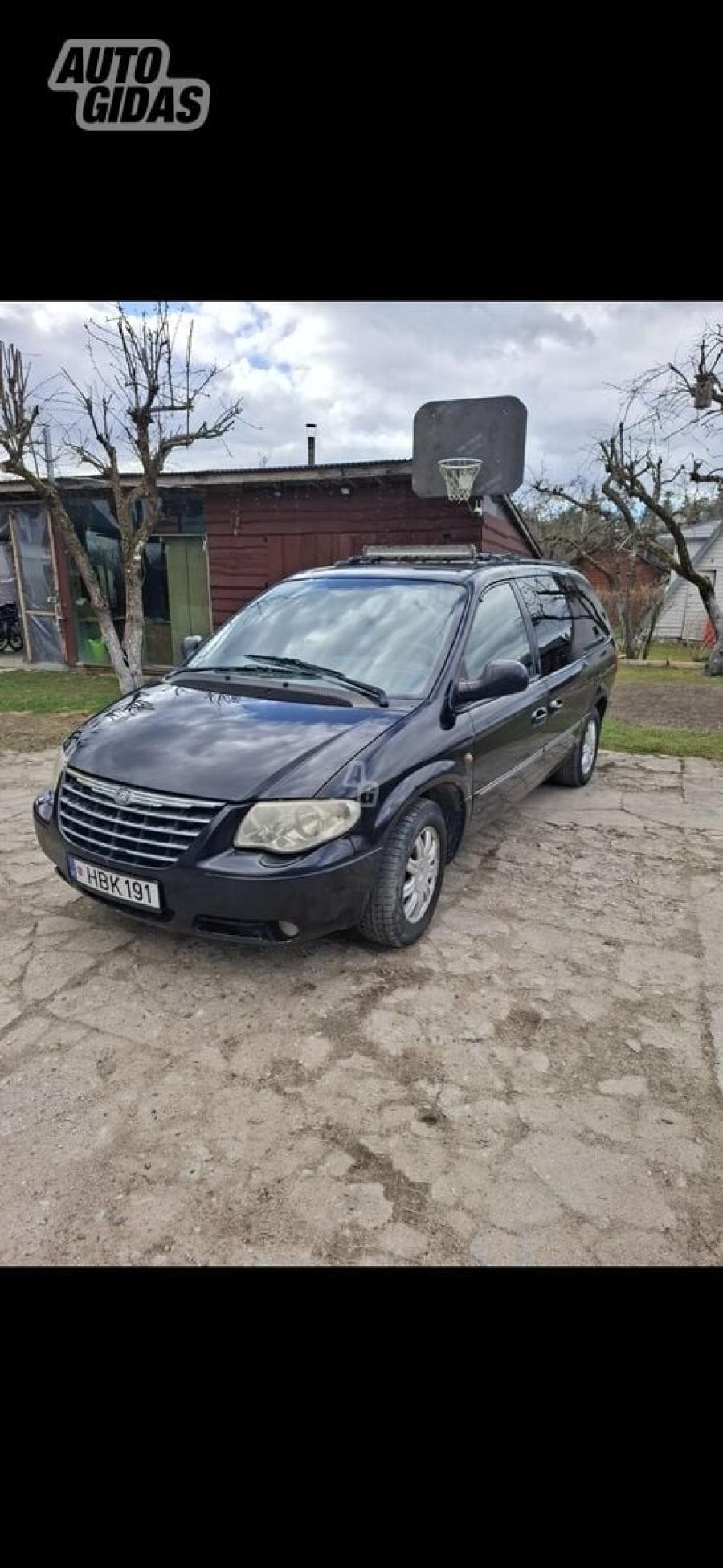 Chrysler Grand Voyager 2004 in Kaunas, with an engine capacity of 2.80 L and mileage of 300 thousand km for 1900 €, photo 3 on AUTOMOTO.COM.LV