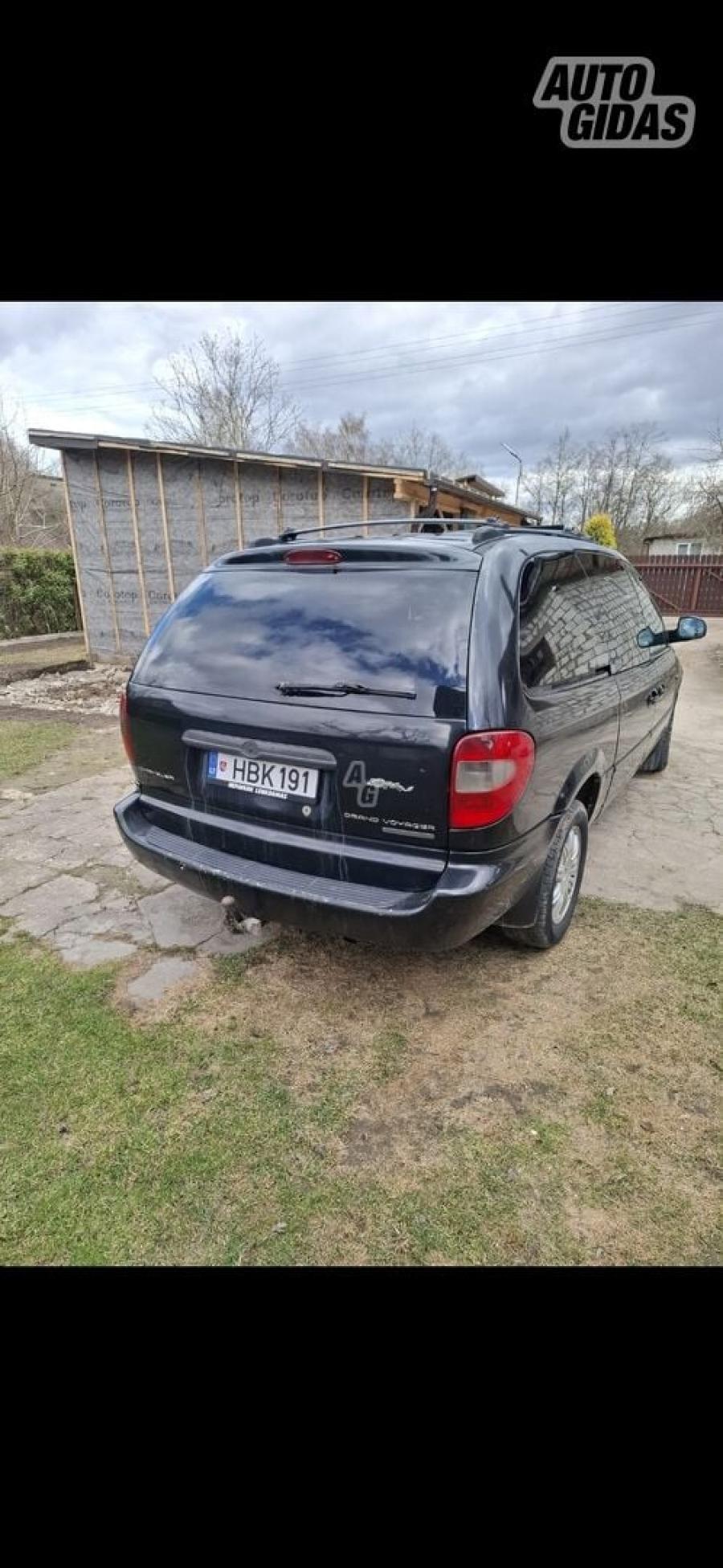 Chrysler Grand Voyager 2004 in Kaunas, with an engine capacity of 2.80 L and mileage of 300 thousand km for 1900 €, photo 4 on AUTOMOTO.COM.LV