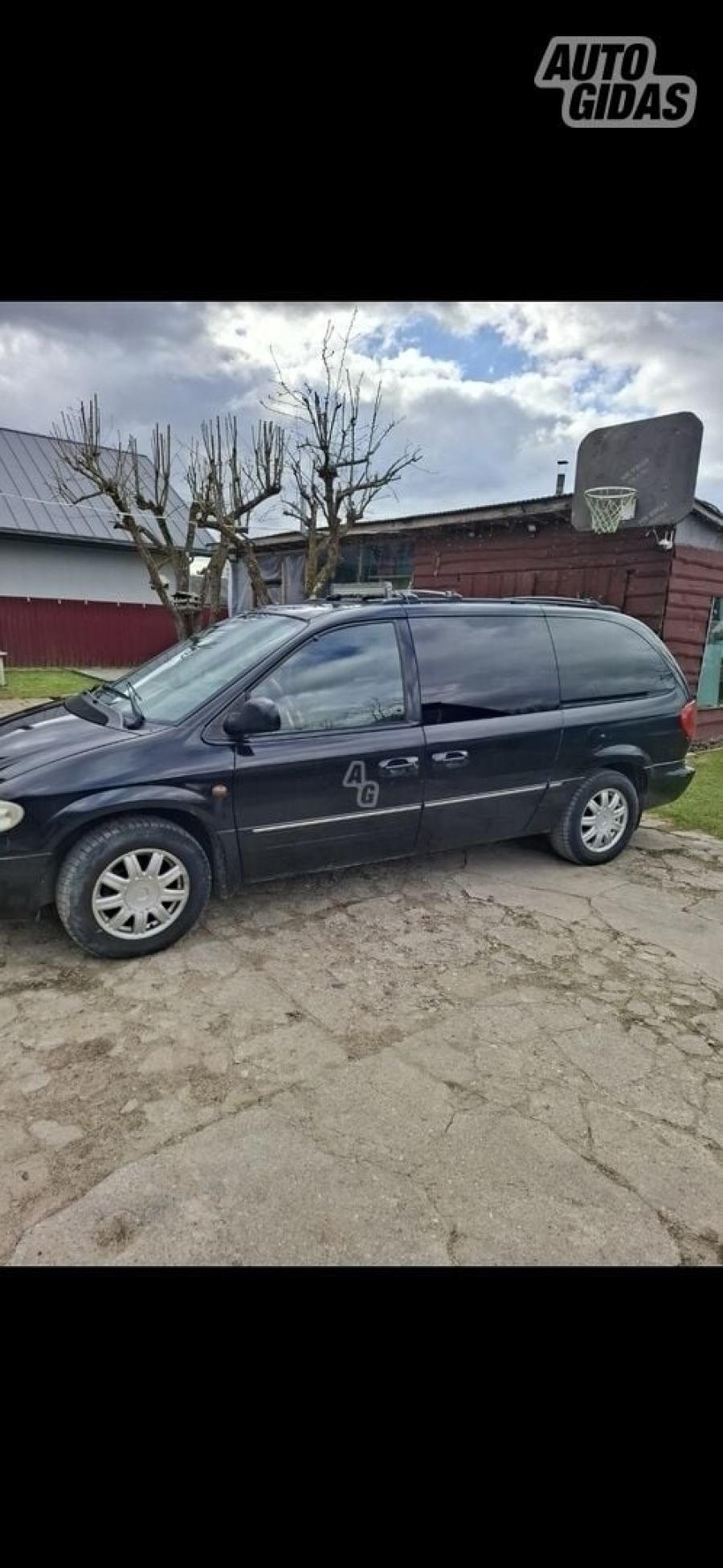 Chrysler Grand Voyager 2004 Kauņa, ar dzinēja tilpumu 2.80 L un nobraukumu 300 tūkst. km par 1900 €, foto 4 vietnē AUTOMOTO.COM.LV