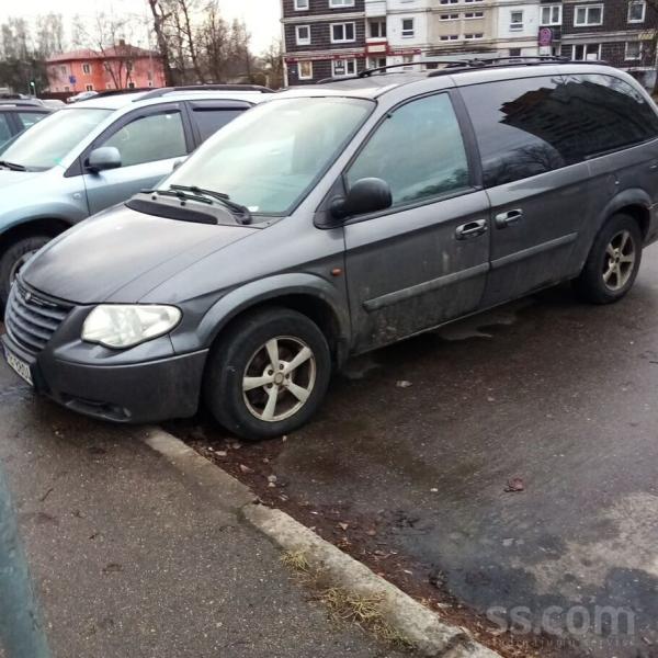 Chrysler Grand Voyager 2005 Rīga, ar dzinēja tilpumu 2.80 L un nobraukumu 265 tūkst. km par 850 €, foto 1 vietnē AUTOMOTO.COM.LV