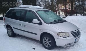 Chrysler Grand Voyager 2005 in Daugavpils, with an engine capacity of 2.80 L and mileage of 342 thousand km for 1000 €, photo 4 on AUTOMOTO.COM.LV