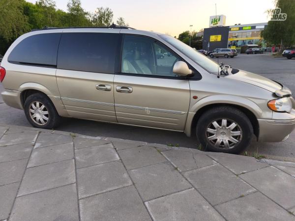 Chrysler Grand Voyager 2005 Kauņa, ar dzinēja tilpumu 3.80 L un nobraukumu 200 tūkst. km par 700 €, foto 2 vietnē AUTOMOTO.COM.LV