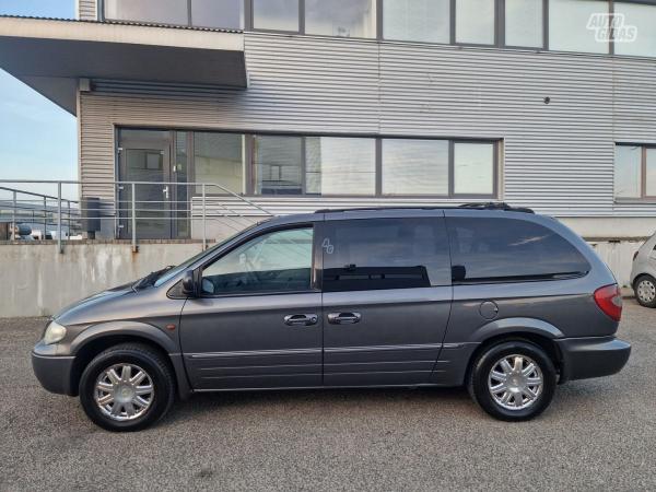 Chrysler Grand Voyager 2005 in Vilnius, with an engine capacity of 2.80 L and mileage of 270 thousand km for 2500 €, photo 4 on AUTOMOTO.COM.LV