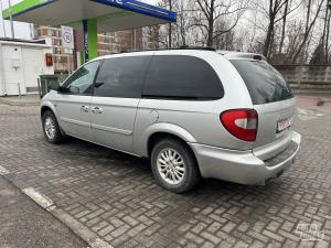 Chrysler Grand Voyager 2006 Kauņa, ar dzinēja tilpumu 2.80 L un nobraukumu 233 tūkst. km par 960 €, foto 3 vietnē AUTOMOTO.COM.LV