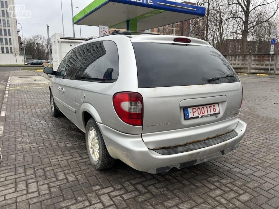 Chrysler Grand Voyager 2006 Kauņa, ar dzinēja tilpumu 2.80 L un nobraukumu 233 tūkst. km par 960 €, foto 4 vietnē AUTOMOTO.COM.LV