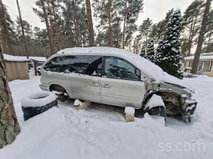 Chrysler Grand Voyager 2006 Rīga, ar dzinēja tilpumu 2.80 L un nobraukumu 380 tūkst. km par 1700 €, foto 7 vietnē AUTOMOTO.COM.LV