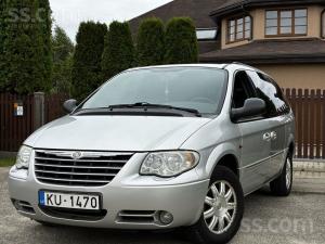 Chrysler Grand Voyager 2007 Rīga, ar dzinēja tilpumu 2.80 L un nobraukumu 282 tūkst. km par 2700 €, foto 4 vietnē AUTOMOTO.COM.LV